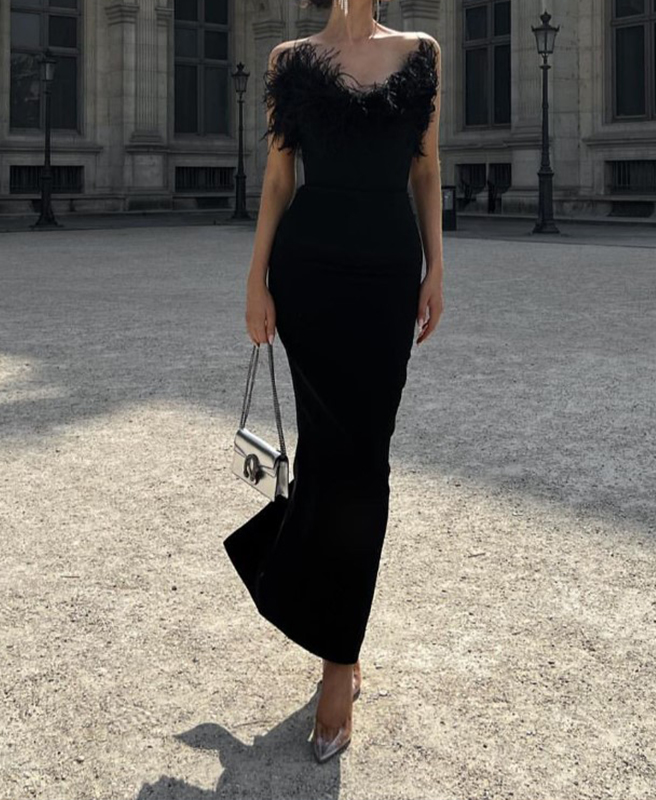 IMMOGEN FEATHER MAXI DRESS | ConceptBey